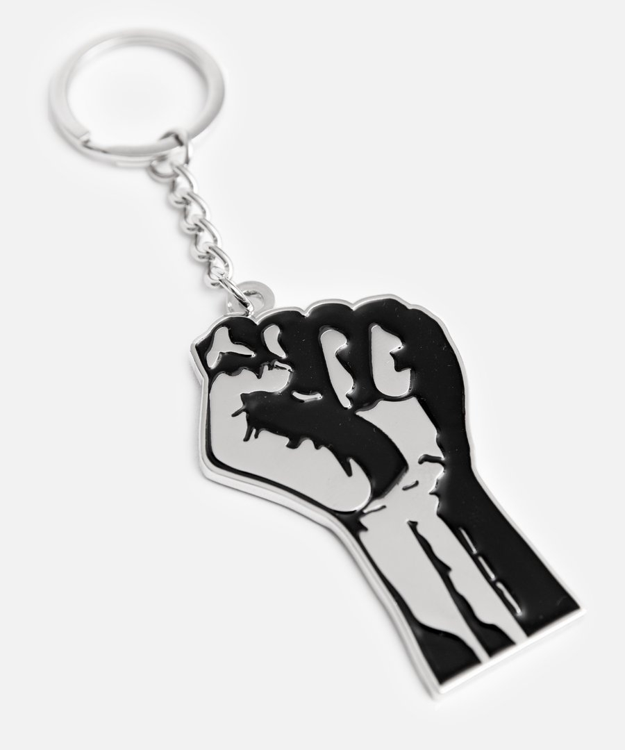 Patta Fist Keychain (Silver) | 상품 상세 | 크로켓