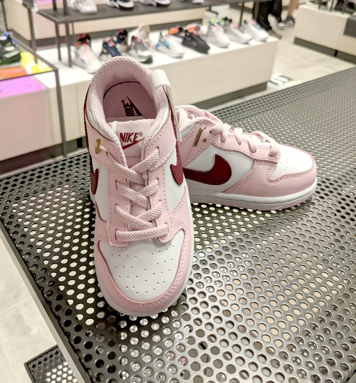 나이키 키즈 덩크로우 핑빨흰 CW1588-601 | 상품 상세 | 크로켓