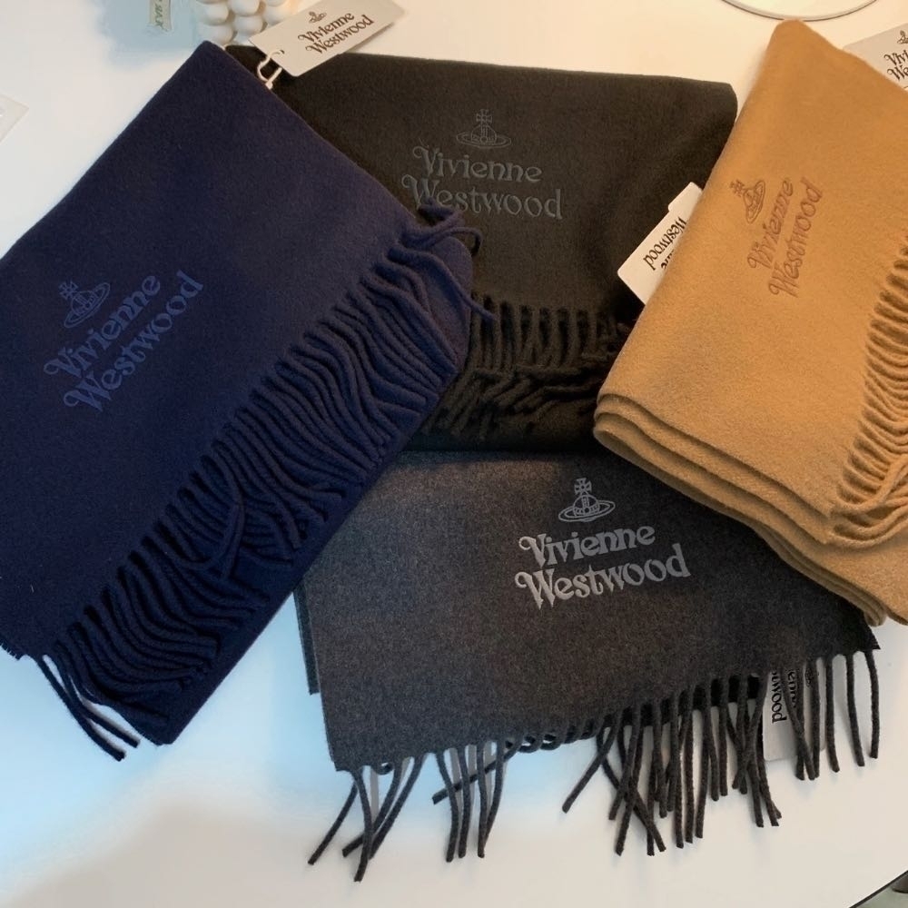 (무배) 비비안웨스트우드 20fw/21fw 엠버로이드 울 로고 자수 목도리 머플러