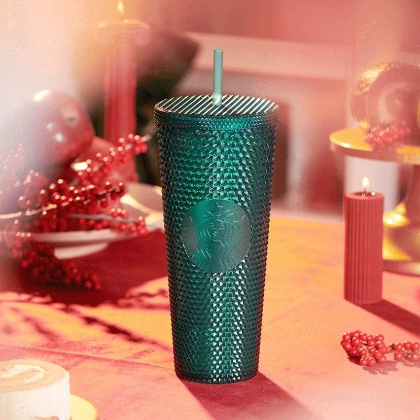 스타벅스 중국 2021 크리스마스 MD 3차 레드그린 클래식 시리즈 그린 지압텀 두리안컵 대용량 PP소재 빨대컵 콜드컵 710ml | 상품 상세 | 크로켓