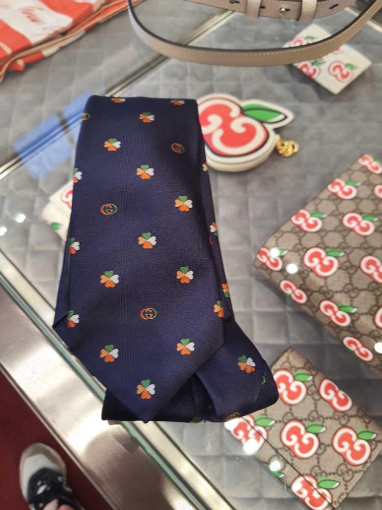 [구찌] 네잎클로버 넥타이 / 597097 4E002 / 관부가세포함 | 상품 상세 | 크로켓