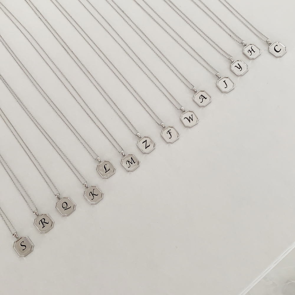 PAUSA ANN s925 original silver design 알파벳 실버 목걸이 사각형 | 상품 상세 | 크로켓