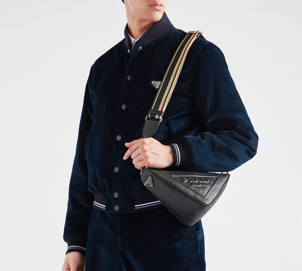 프라다 트라이앵글백 사피아노레더 블랙 2VH155 | 상품 상세 | 크로켓