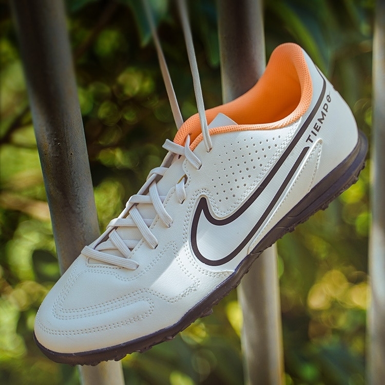 나이키 티엠포 레전드 9 클럽 TF 풋살화 DA1193-002 | 상품 상세 | 크로켓