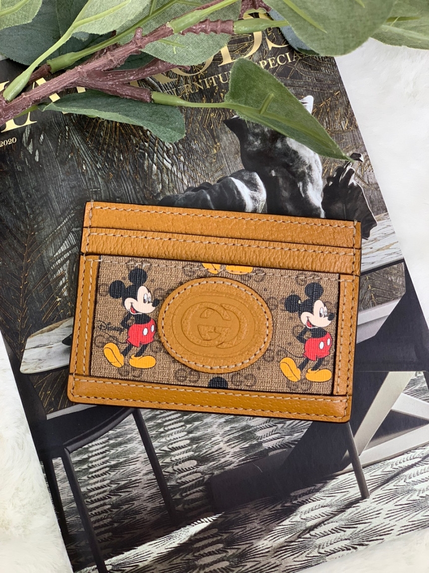 구찌 디즈니 GG 로고 미키마우스 프린팅 카드지갑 602535 베이지멀티 | 상품 상세 | 크로켓