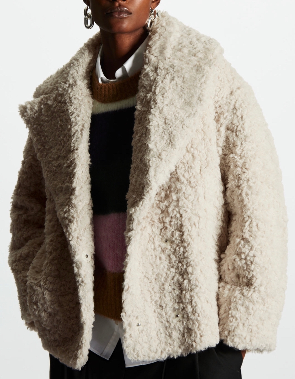 COS Oversized Faux Shearing Jacket 코스 오버사이즈 인조 시어링 재킷 크림 | 상품 상세 | 크로켓