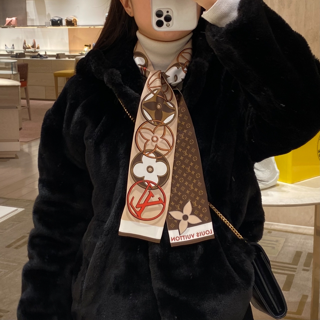 루이비통 LV 360 모노그램 방도 스카프 / M78158 | 상품 상세 | 크로켓