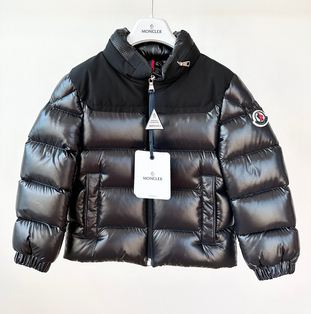 22FW 몽클레어 키즈 패딩 자켓 ADILIE 블랙 Boys 6A | 상품 상세 | 크로켓